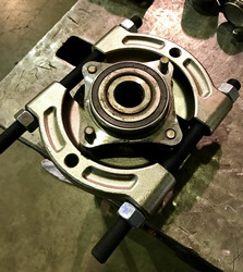 Toyota 43570-60031 Wheel hub bearing for Toyota land cruiser